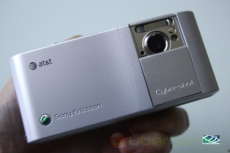 Sony Ericsson C905 là Cyber-shot người tiên phòng trong công nghệ