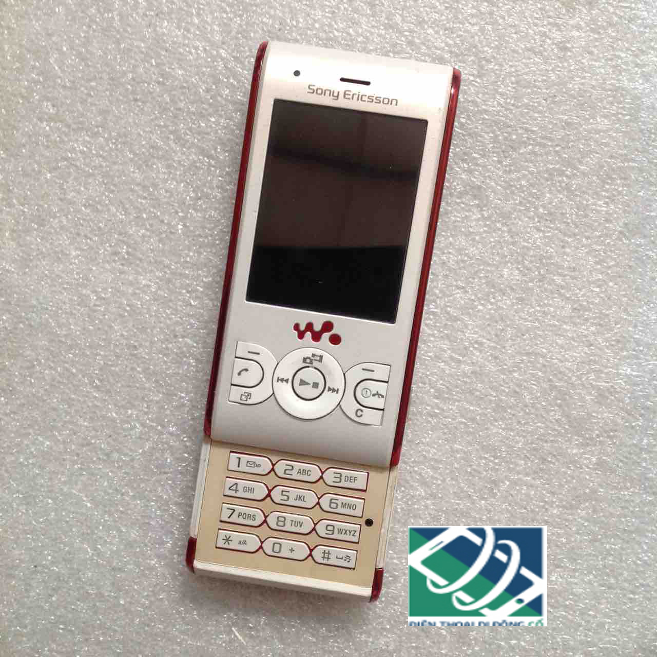 Sony Ericsson W595 Gold