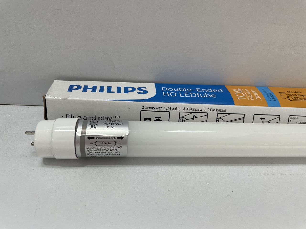 Đèn Led Tube T8 600mm Philips 10w