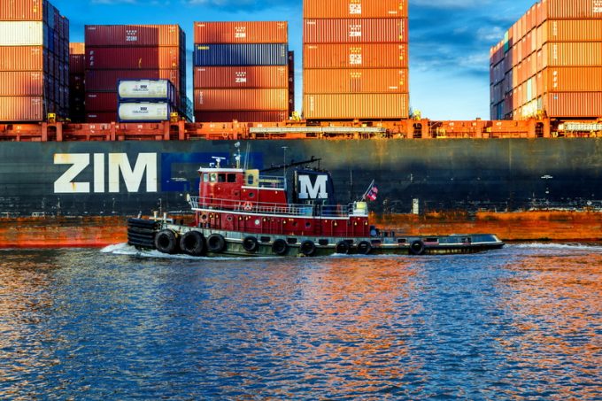 Zim confirms it will charter neo-panamax ships from rival carrier RCL