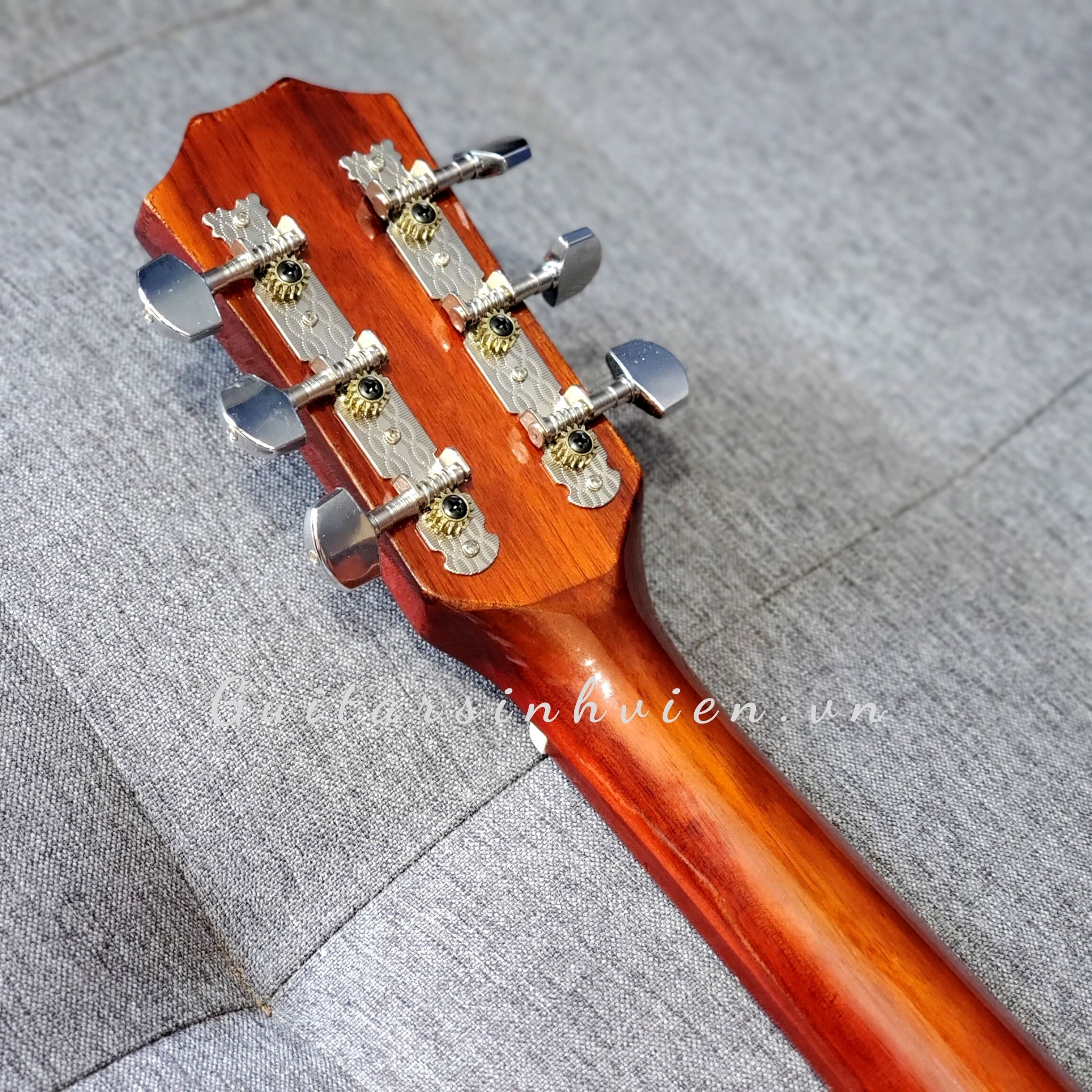 Guitar acoustic Dáng OM Giá Rẻ Chỉ 750k - Tập Chơi Siêu Chất Lượng