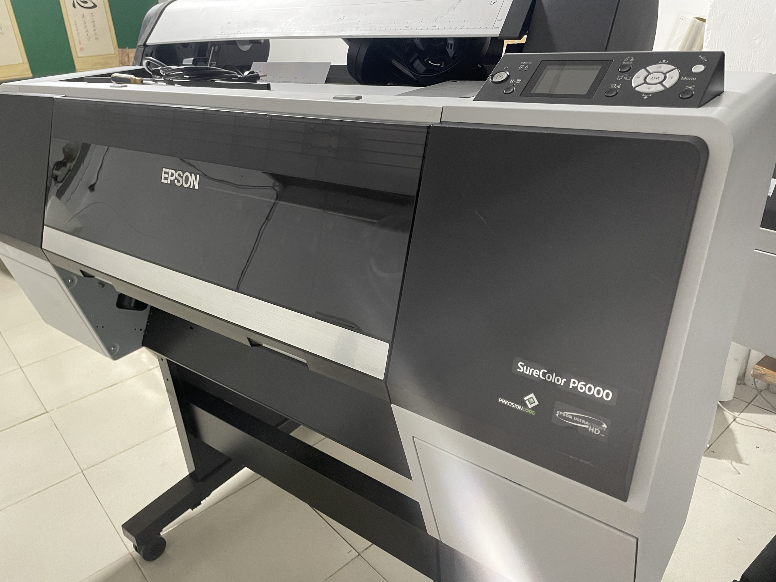 Máy in Epson Surecolor SC-P6000 khổ A1 + 9 màu