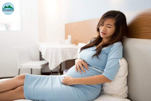 Tìm hiểu chứng táo bón ở phụ nữ mang thai và cách khắc phục