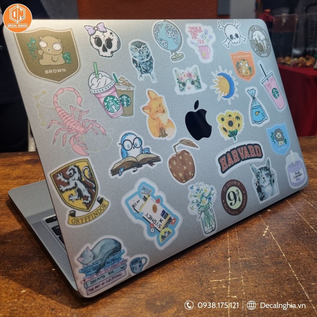 100 Mẫu dán laptop freestyle - Tự do thể hiện phong cách riêng