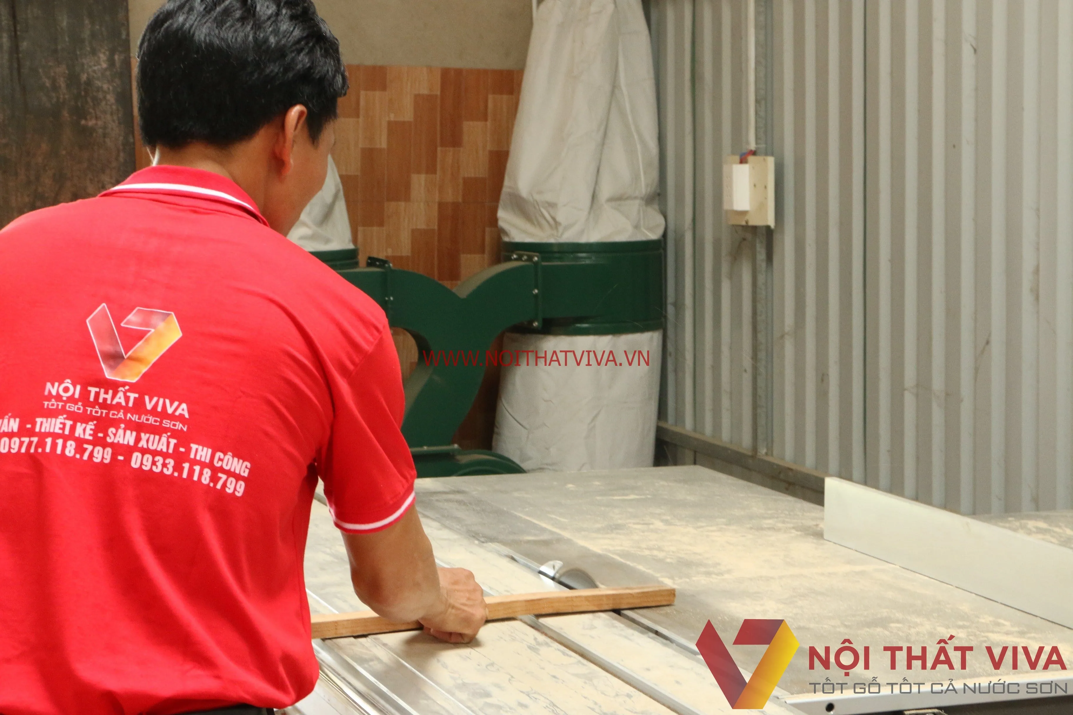 Tủ Gỗ Đựng Đồ Khô Và 6 Tiêu Chí Quan Trọng Cần Biết Trước Khi Mua