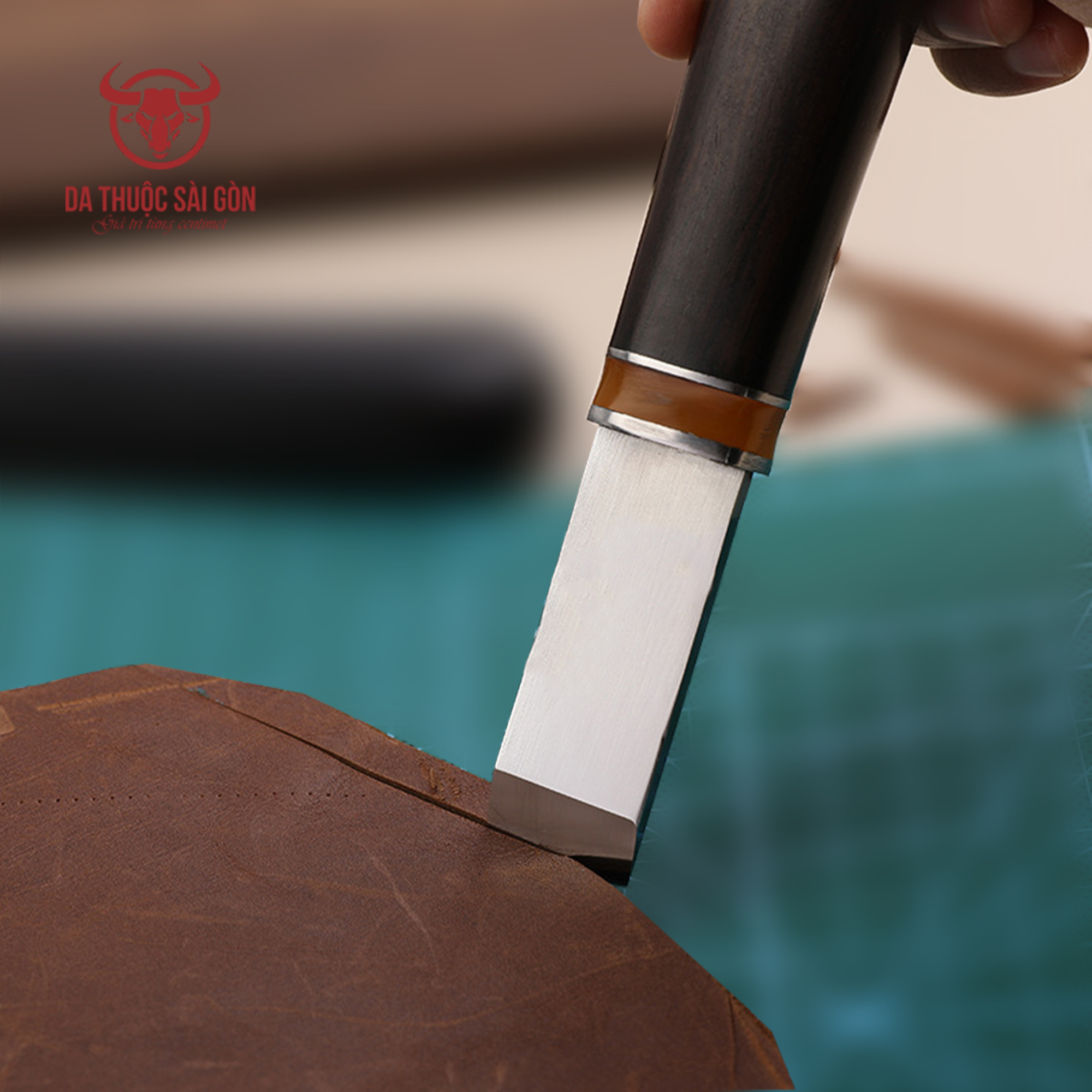 Dao lạng da thuộc