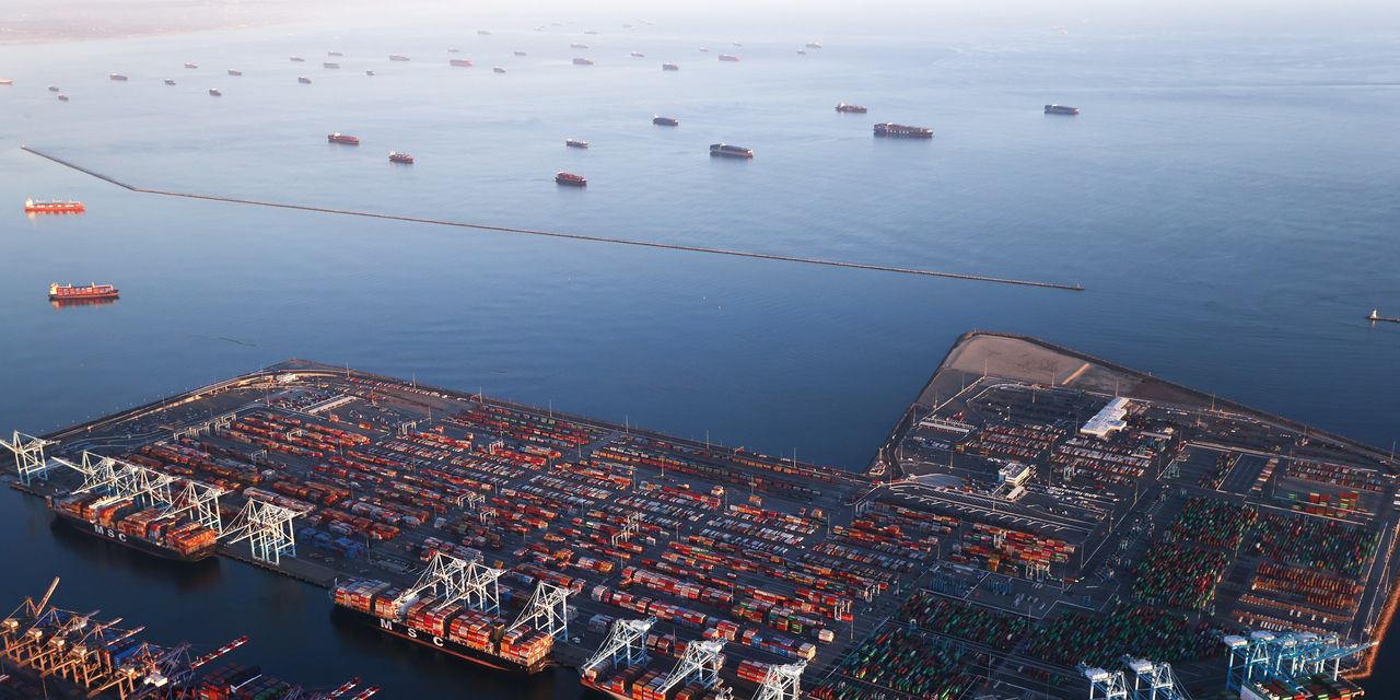 Ports of LA and Long Beach delay container dwell fee