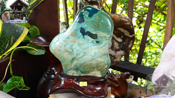 Đá Chalcedony hợp mệnh gì? Khám phá nguồn năng lượng diệu kỳ của Chalcedony