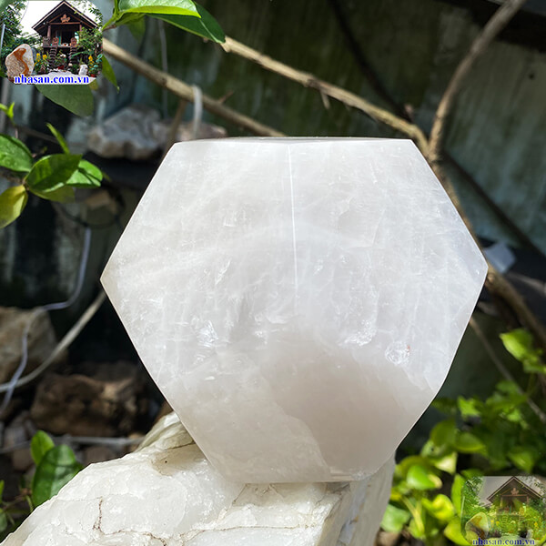 Quả cầu đa giác đá thạch anh thanh lọc năng lượng, xua đuổi tà khí