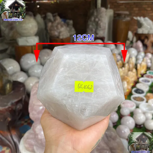Quả cầu 12 mặt 12cm-1.88kg đá thạch anh-QC1062