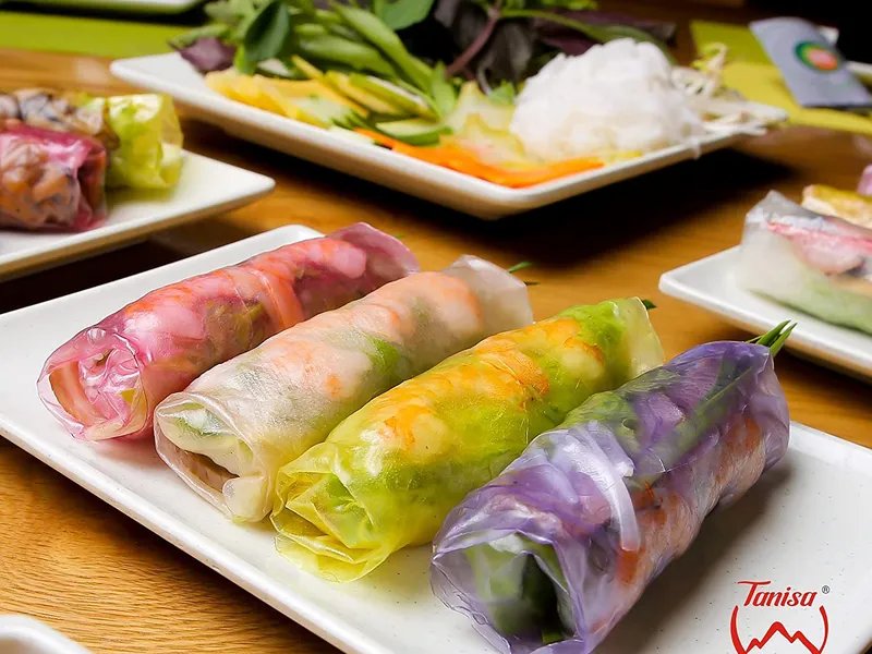 VIETNAMESE RICE PAPER SNACKS