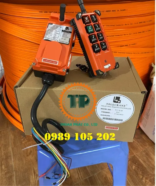 Điều khiển từ xa F21-E1B - 220V