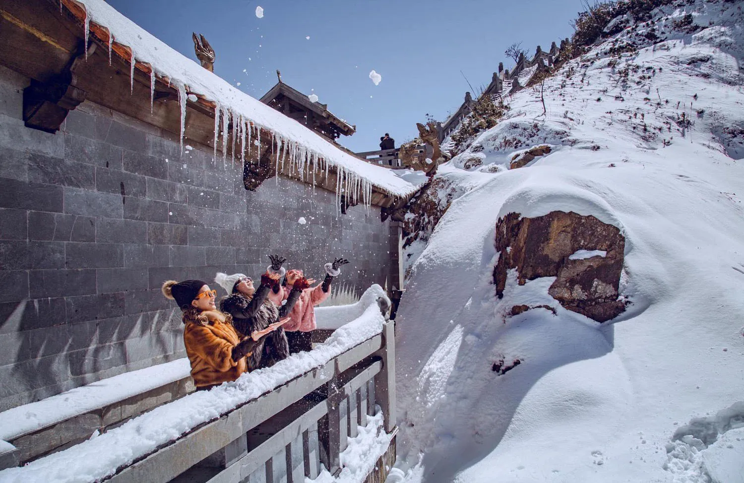 Winter Attire in Sapa: Stay Warm and Stylish, The Secret to ...