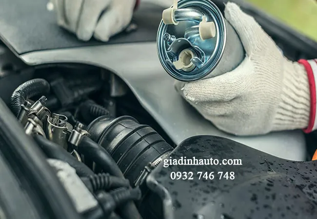 Bơm xăng ô tô có thể sửa chữa được không?