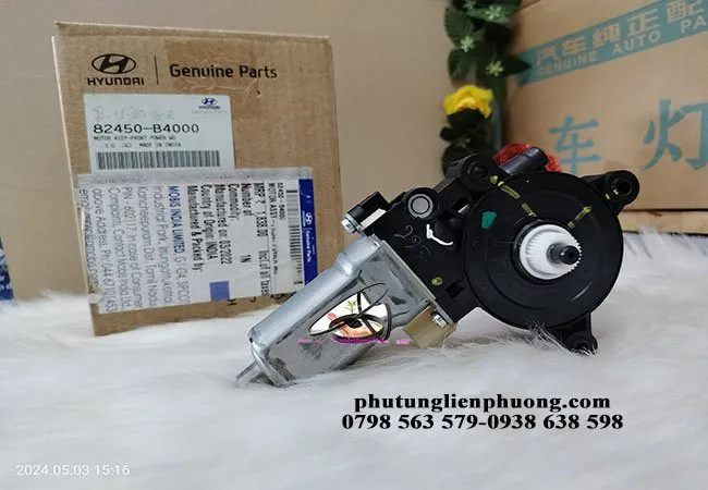 Mô tơ lên xuống kính cánh cửa trước trái hyundai i10 chính hãng 82450B4000