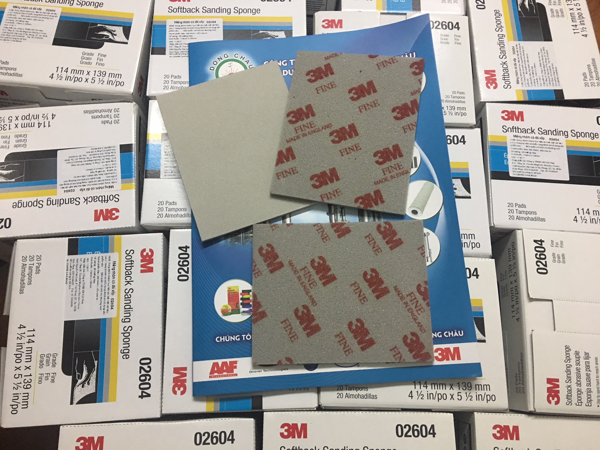 Nhám xốp mịn 3M 02604 hoàn thiện bề mặt gỗ