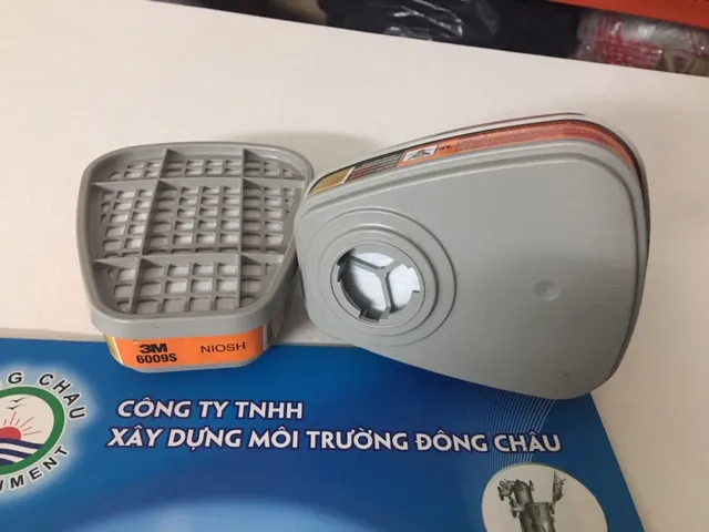 Phin lọc 3M 6009S bảo vệ người sử dụng khỏi hơi độc