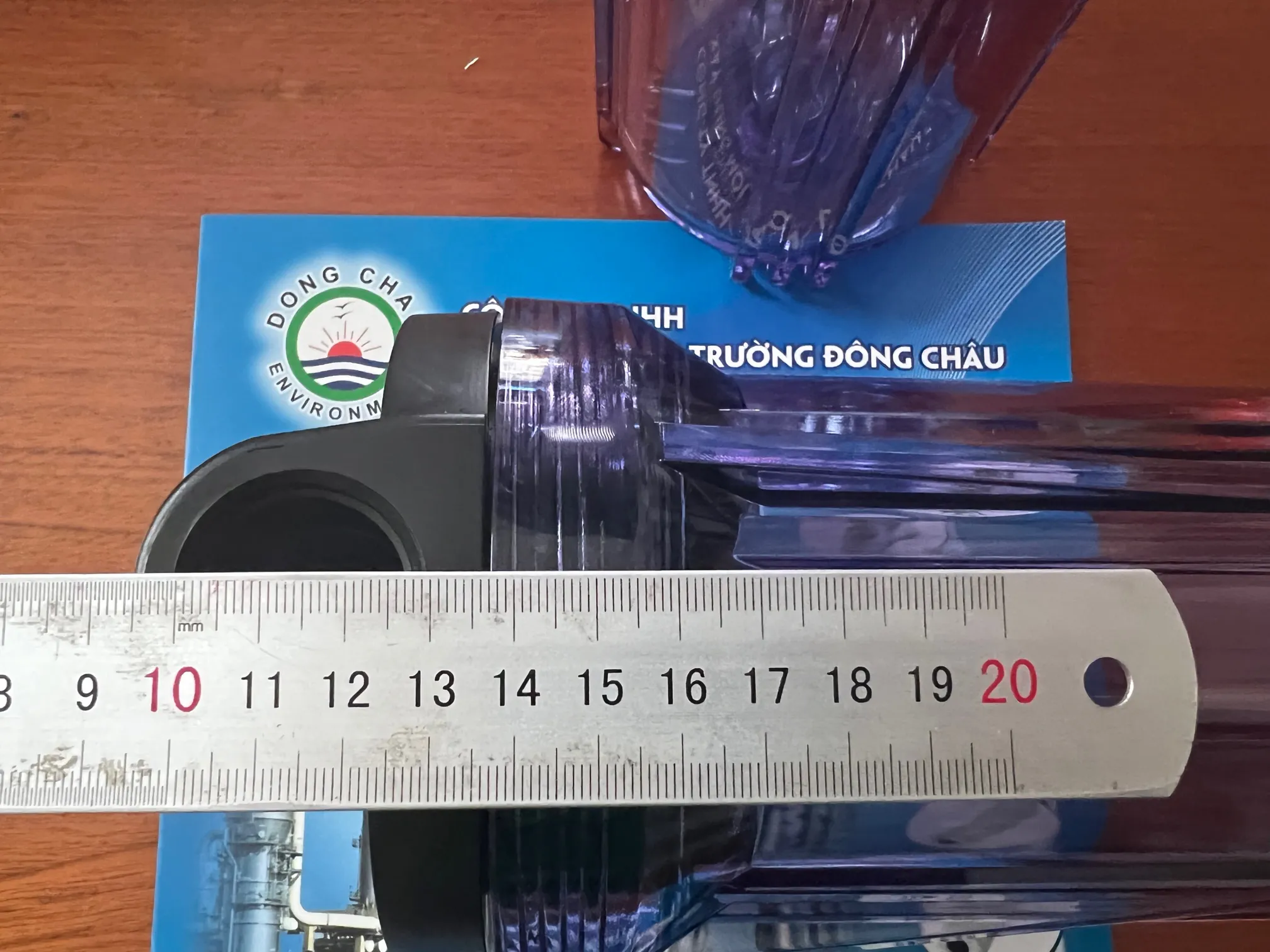 Cốc lọc 10-inch màu trong với nắp tròn đen ren 27mm