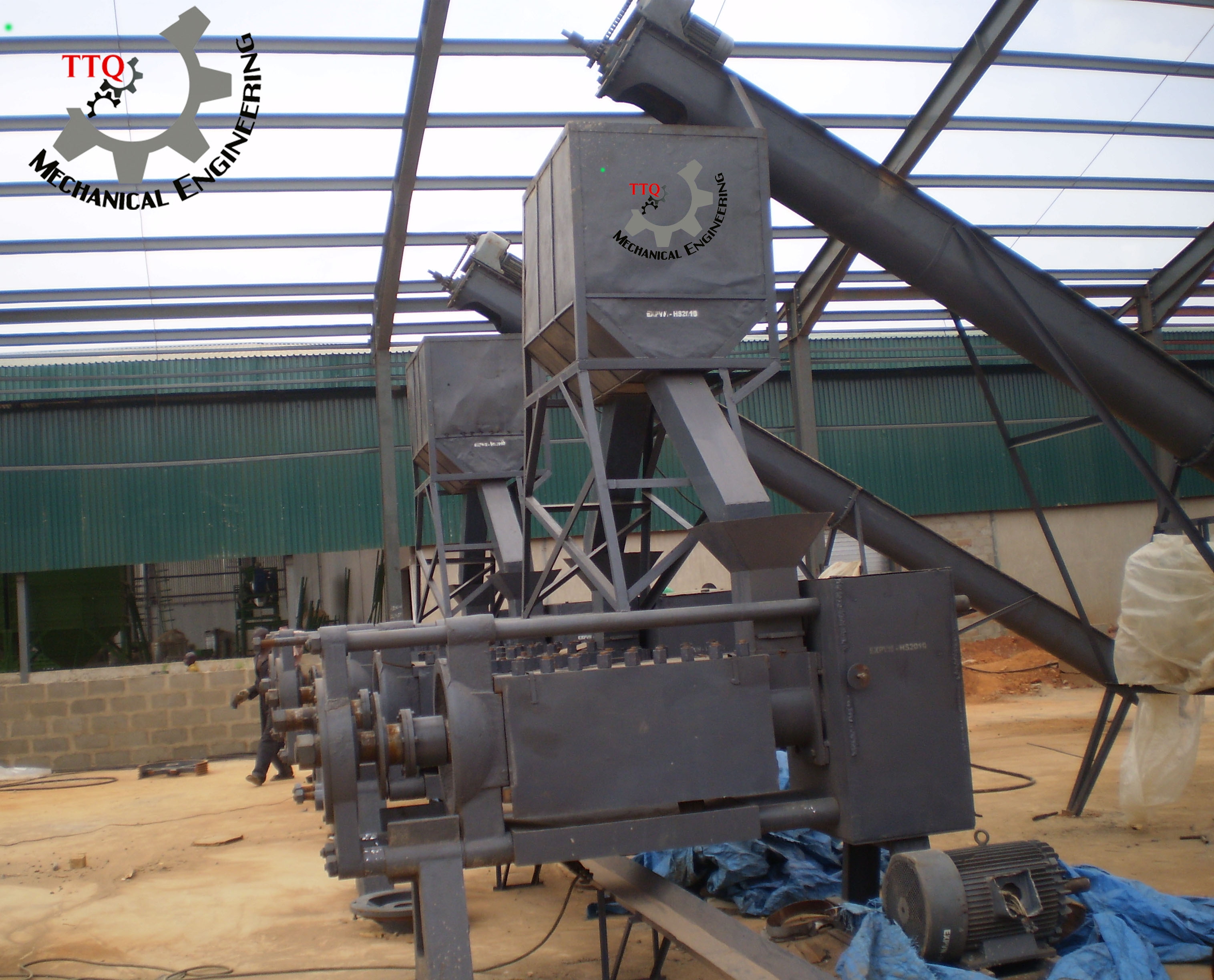 Cashew nut shell oil processing machine