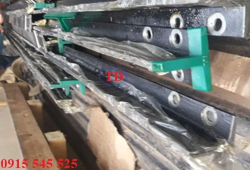 Ray dẫn hướng thang máy T78