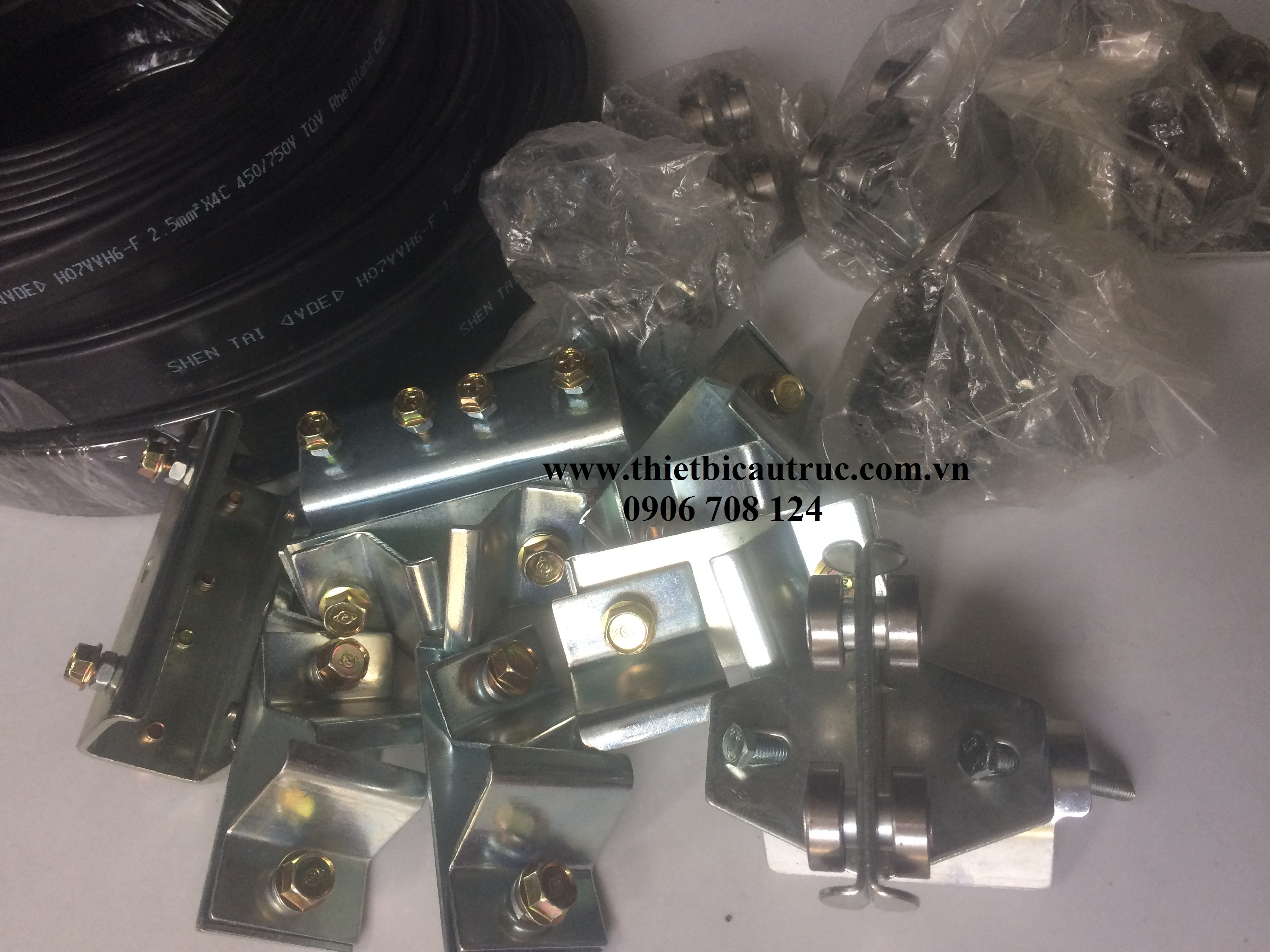 Hộp nối cho ray C