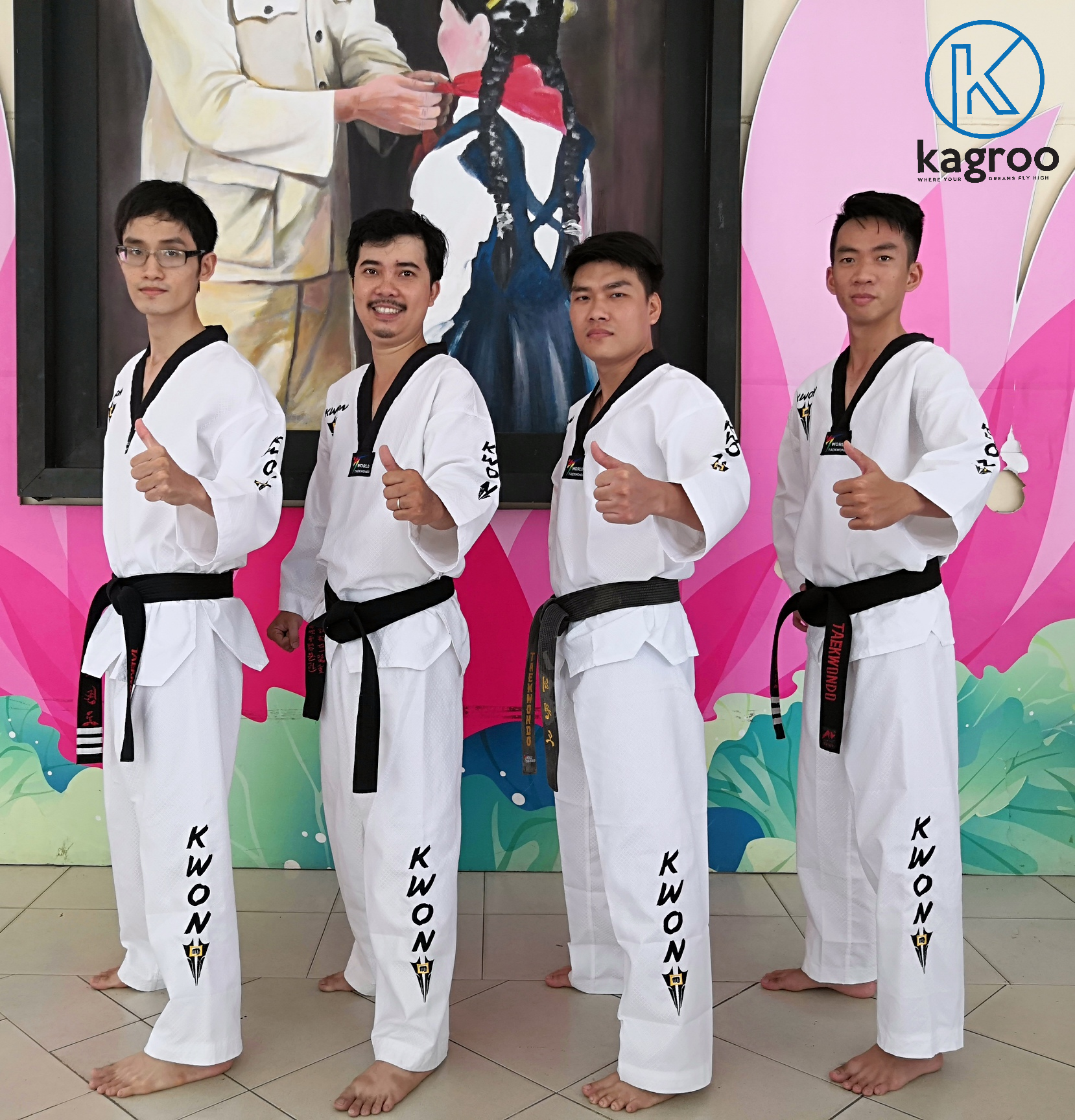 Võ Phục Taekwondo - Kwon Star Fighter - Vải Kim Cương Ô Vuông