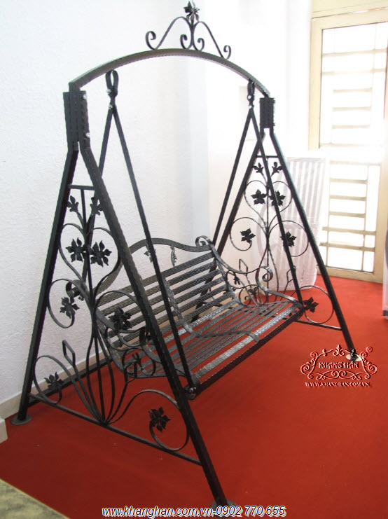 Swings beautiful iron art