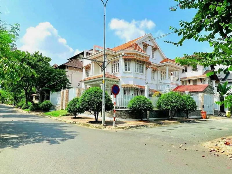 Biệt thự Fideco Thảo Điền góc hai mặt tiền