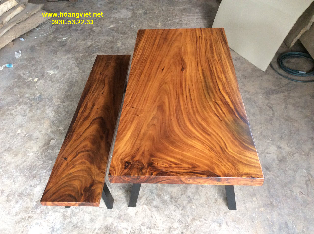 Mặt bàn gỗ me tây giá bao nhiêu?