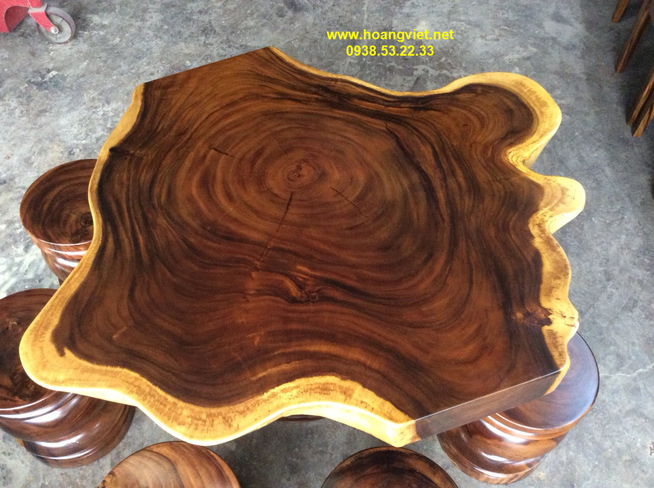 Mặt bàn gỗ me tây giá bao nhiêu?